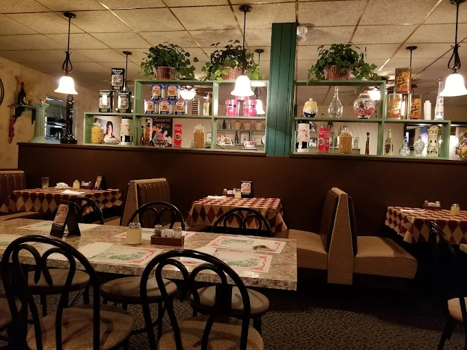 Villa Restaurant & Pizzeria – Classic Italian Dining in Eastpointe